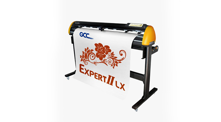 GCC Expert II 52 LX Vinyl Cutter Plotter - רפי סעדון בע"מ